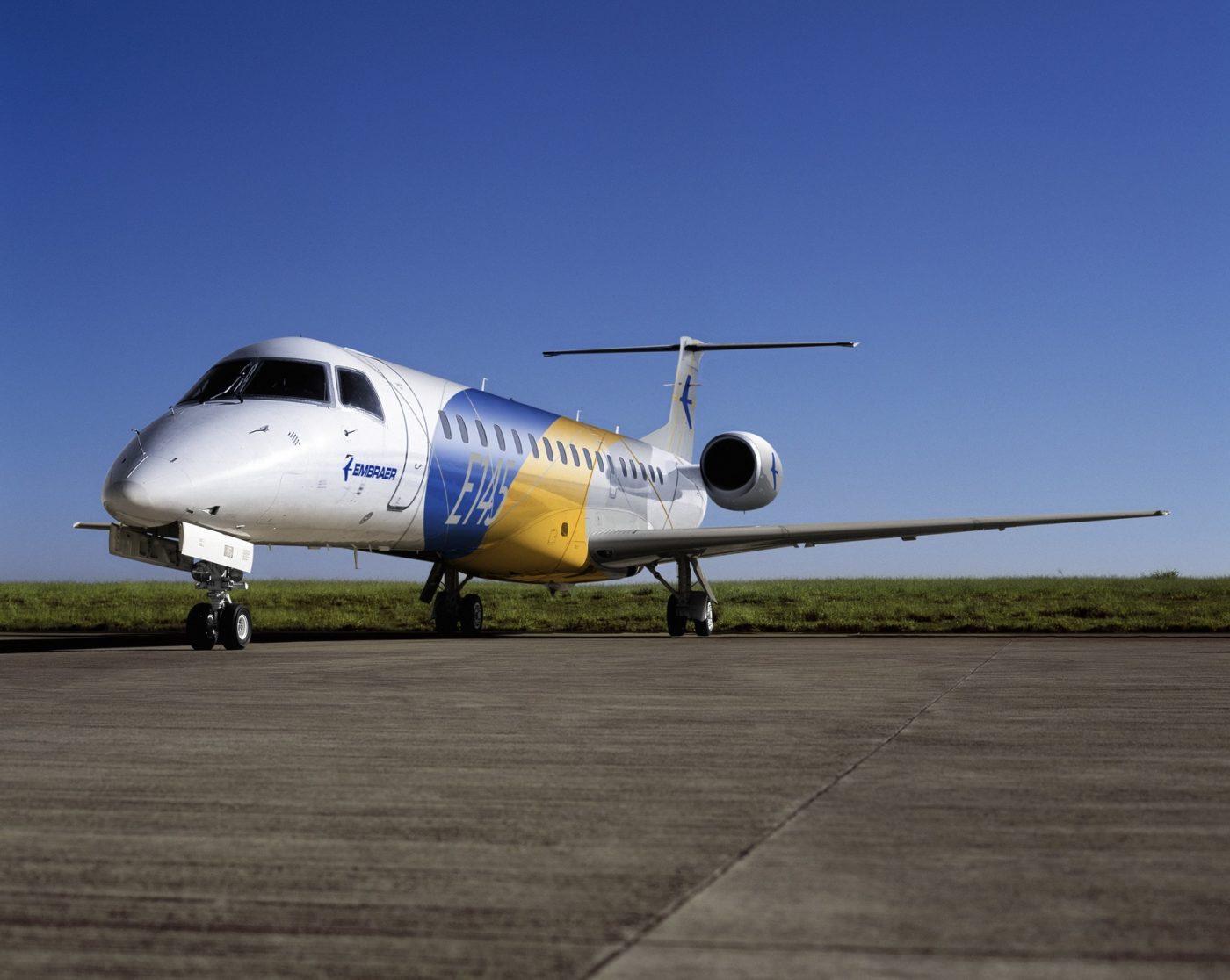 Embraer releases technical dispositions for transport of COVID-19 ...